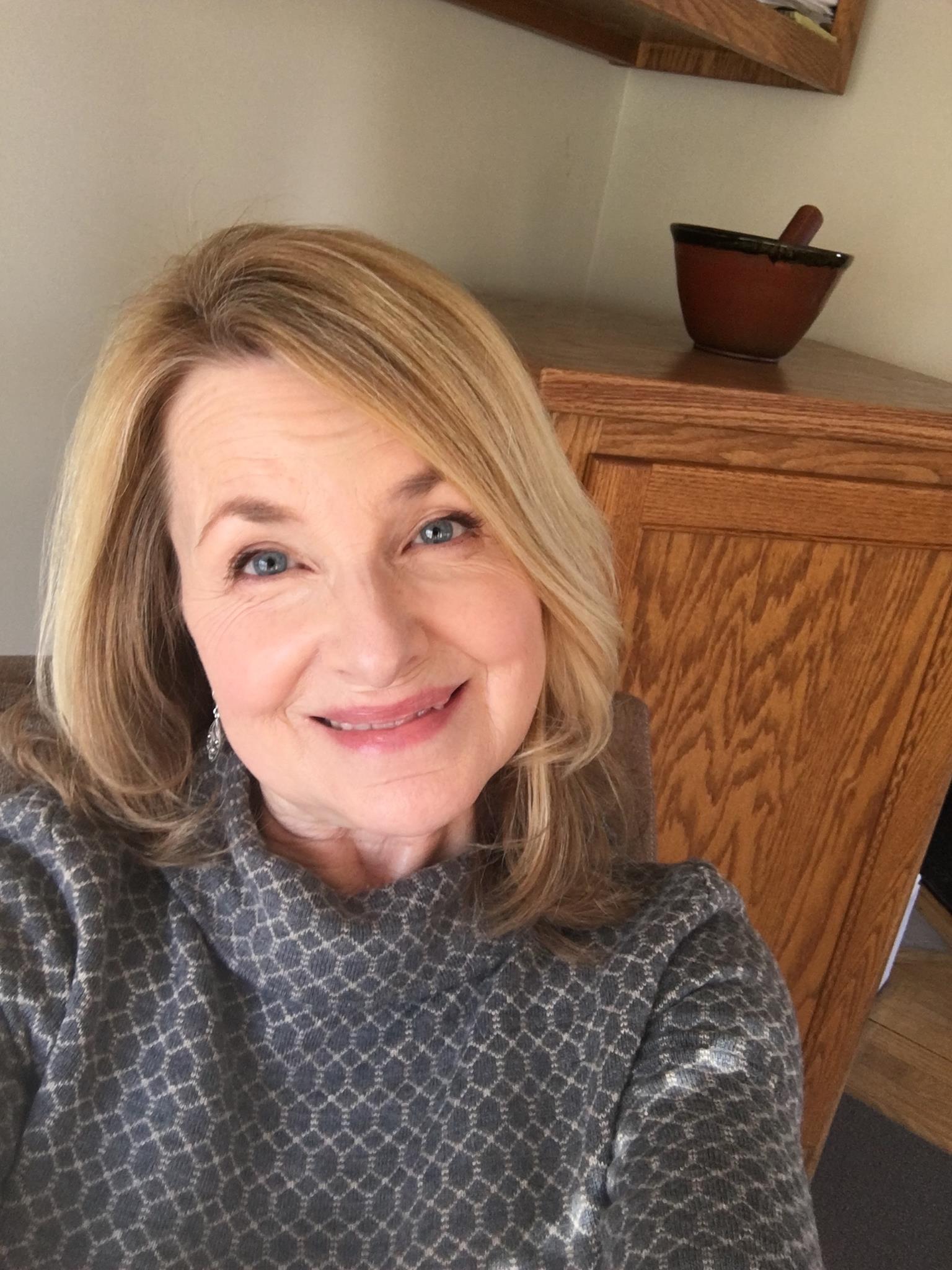 Meet Laura Rand – Laura Rand Therapy